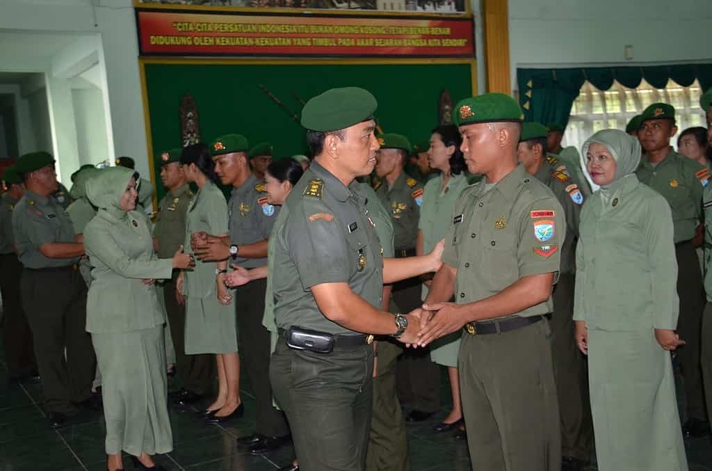 Korem 102/Pjg Laksanakan Acara Tradisi Corps Kenaikan Pangkat
