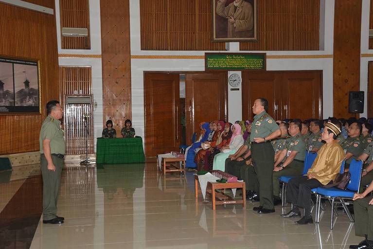 Seskoad - TNI Angkatan Darat
