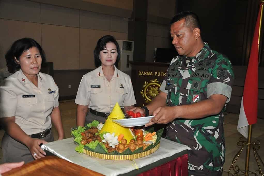 PNS Kostrad Gelar Syukuran HUT ke-44 Korpri