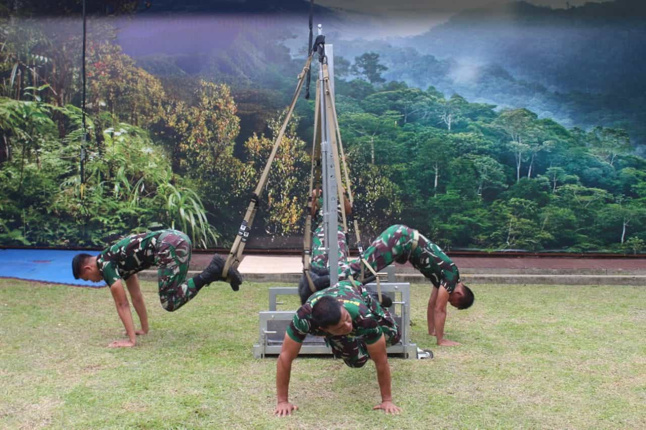 Disjasad Luncurkan Metode Pembinaan Fisik Dengan Alat TRX Exercise