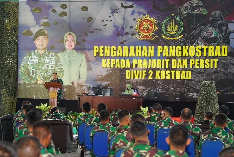 Pangkostrad Kunjungi Markas Divif 2 Kostrad di Malang