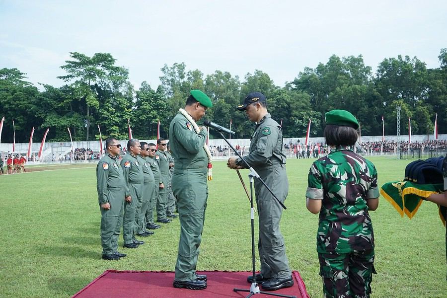 Peringati HUT ke-63 Penerbad, Puspenerbad Gelar Pameran Alutsista dan ...