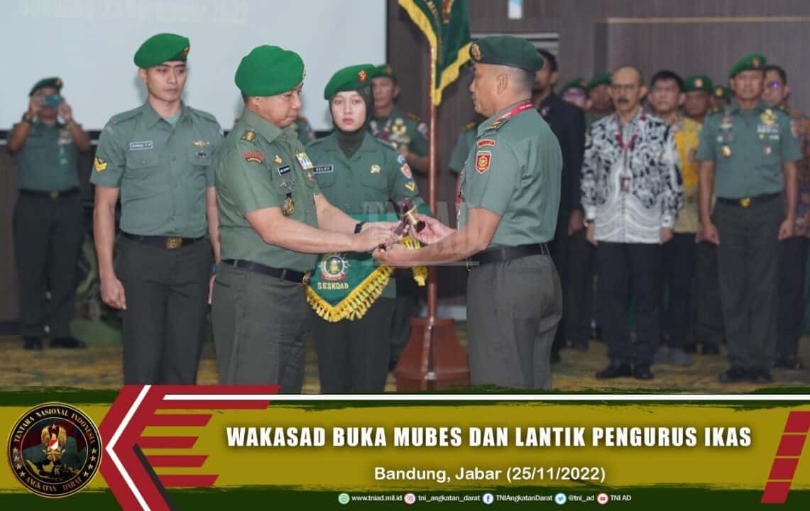 Wakasad Buka Mubes dan Lantik Pengurus IKAS