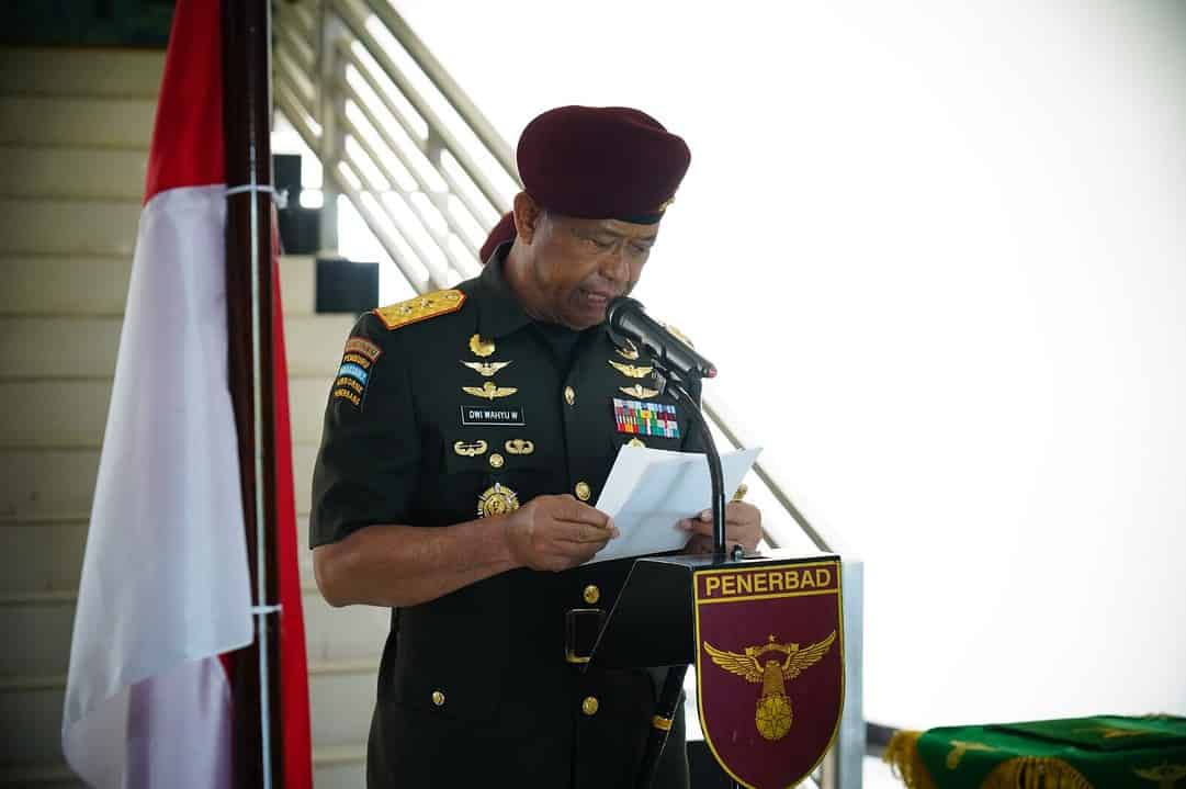 Danpuspenerbad Serahkan Jabatan Kabengpus Penerbad dan Pamen Ahli ...