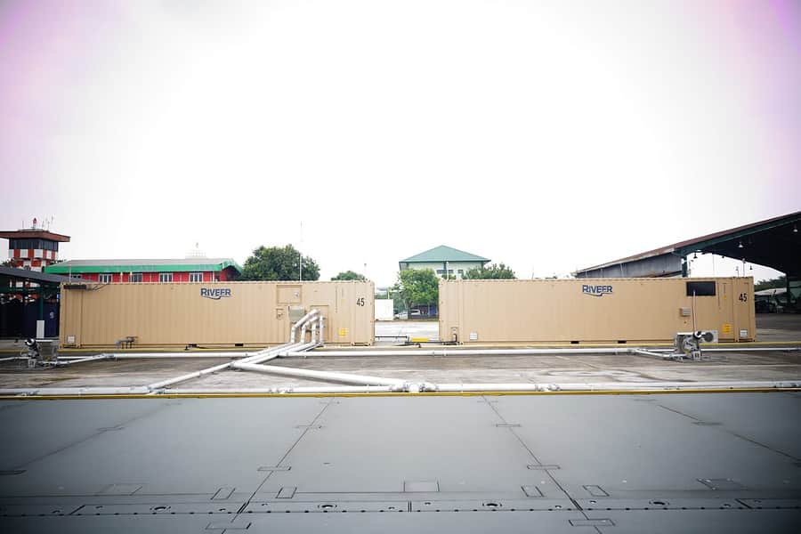 Puspenerbad Terima Hibah Alat Cuci Otomatis Pesawat Udara (TRS)