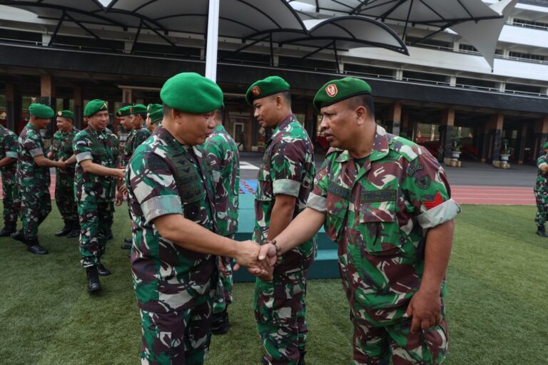 Halal Bihalal Dengan Anggota Mabesad, Ini Pesan Kasad