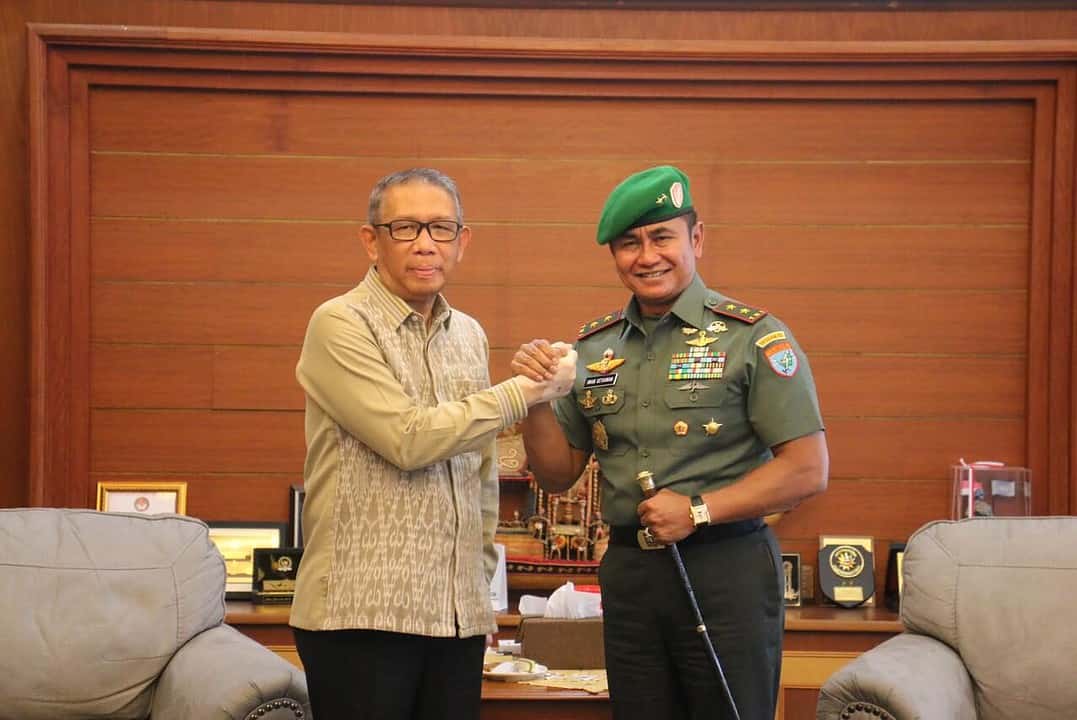 Petinggi Nomor Satu Tanjungpura Datangi Gubernur Kalbar