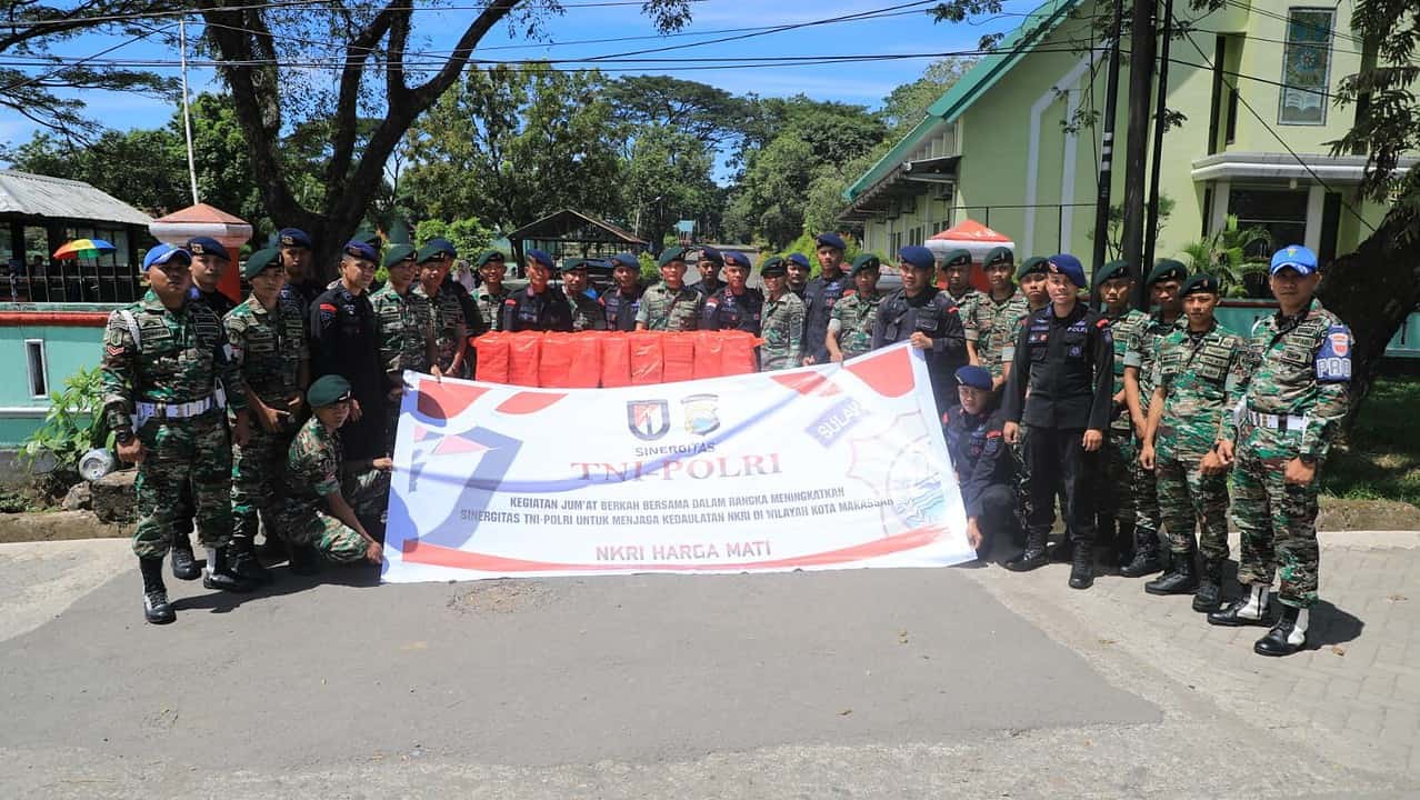 Sinergitas Yonif Raider 700/WYC Bersama Yon A Brimob Polda Sulsel Dalam ...