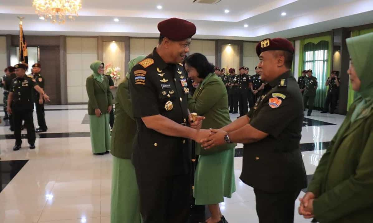 Danpuspenerbad Pimpin Sertijab Pejabat Utama Puspenerbad