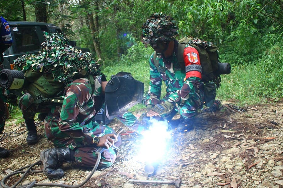 Kapuspalad Pimpin Upacara Tradisi Korps Pembaretan dan Penyematan ...