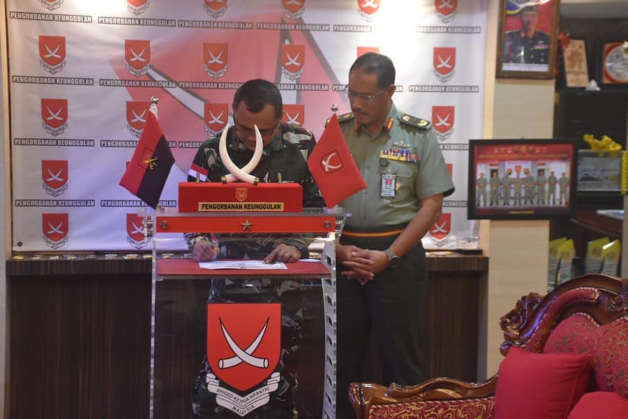 Kunjungan Timbal Balas Danrem 121/Abw ke MK 3 Briged TDM Malaysia