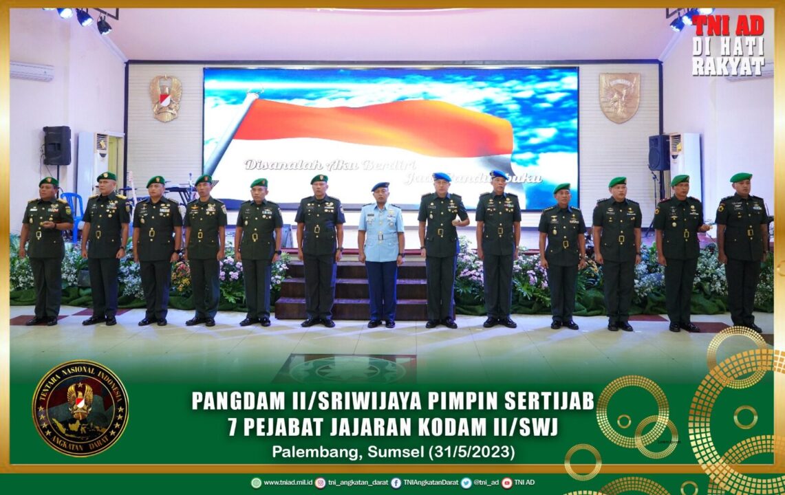 Pangdam II/Sriwijaya Pimpin Sertijab 7 Pejabat Jajaran Kodam II/Swj Pangdam II/Sriwijaya Pimpin Sertijab 7 Pejabat Jajaran Kodam II/Swj