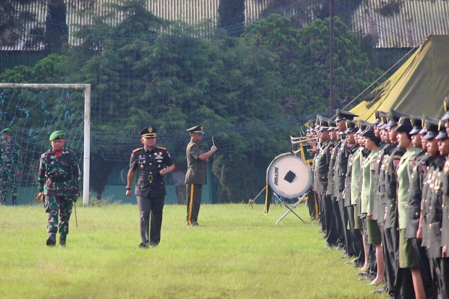 Danpusdikajen Ditajenad Pimpin Upacara Penutupan Dikjurba Ajen Abit ...