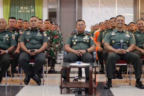 Prajurit Puspenerbad dan Jajarannya Antusias Menyaksikan Kasad Award 2023