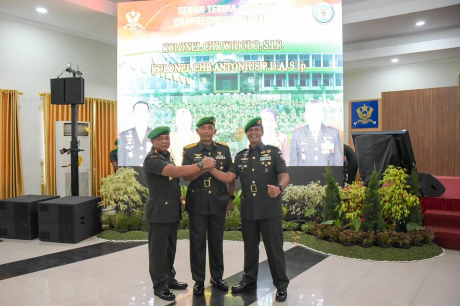 Kapushubad Pimpin Sertijab Komandan Pusat Pendidikan Perhubungan