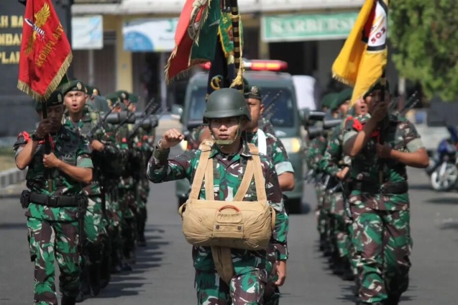 Yonif Para Raider 502/Ujwala Yudha Gelar Tradisi Penyambutan Pejabat ...