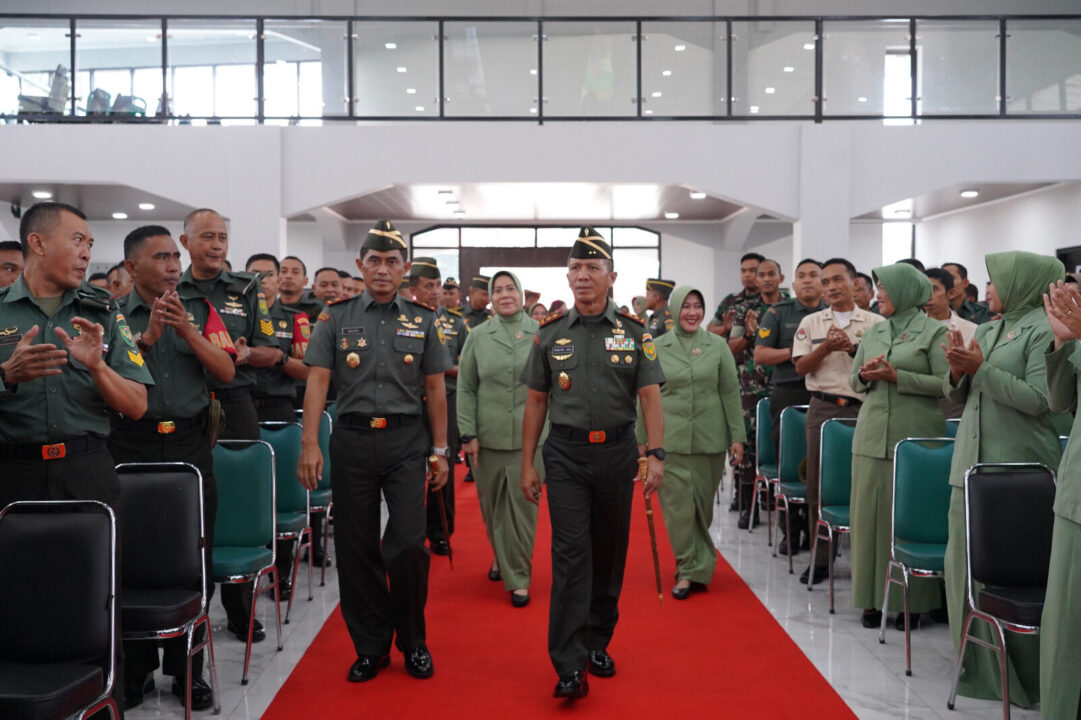 Pangdam II/Sriwijaya Beri Arahan Prajurit Korem 044/Gapo