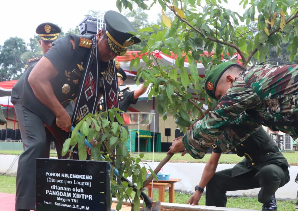 Beri Arahan di Rindam XII/Tpr, Pesan Pangdam Tanjungpura Latih dan Didik Siswa Maupun Prajurit ...