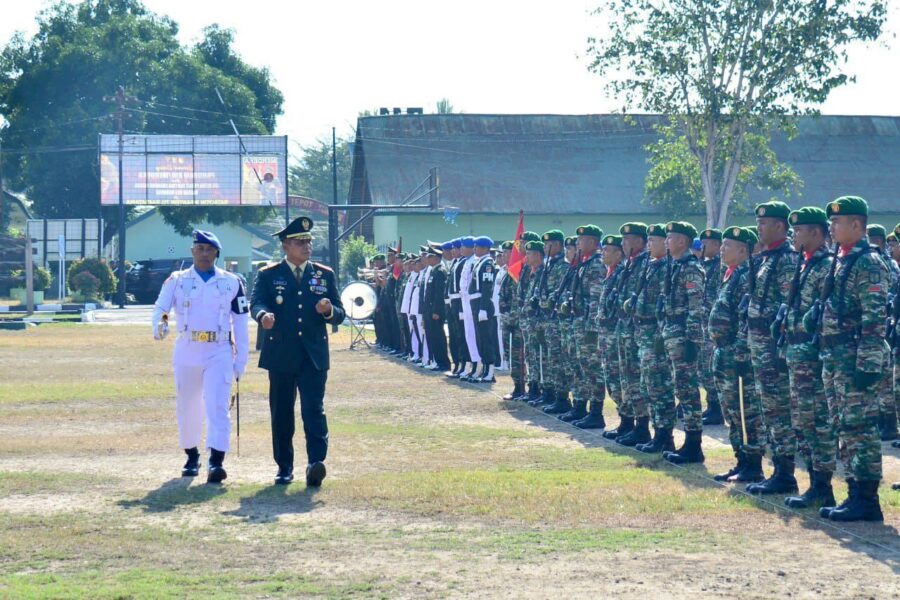 Peringati HUT Ke-78 TNI, Danrem 132/Tadulako Pimpin Upacara dan Syukuran