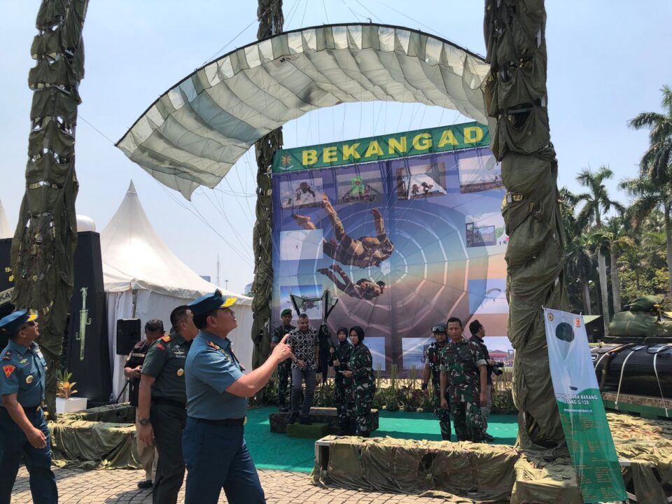 Pusbekangad Raih Juara 2 Stand Terbaik TNI AD FAIR 2023
