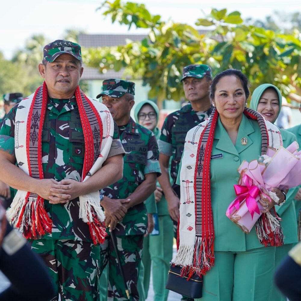 Banner Netralitas TNI AD pada Pemilu 2024