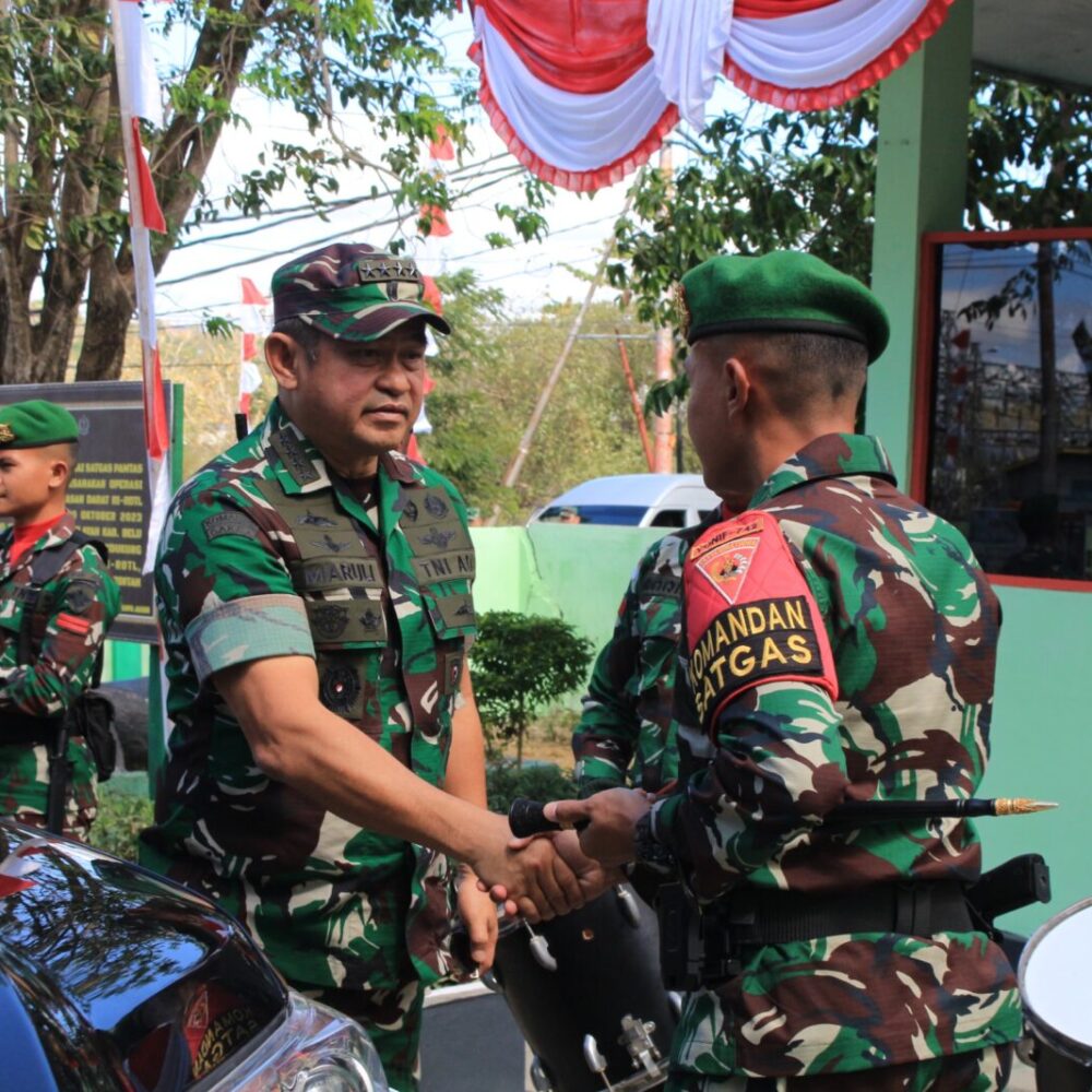 Banner Netralitas TNI AD pada Pemilu 2024