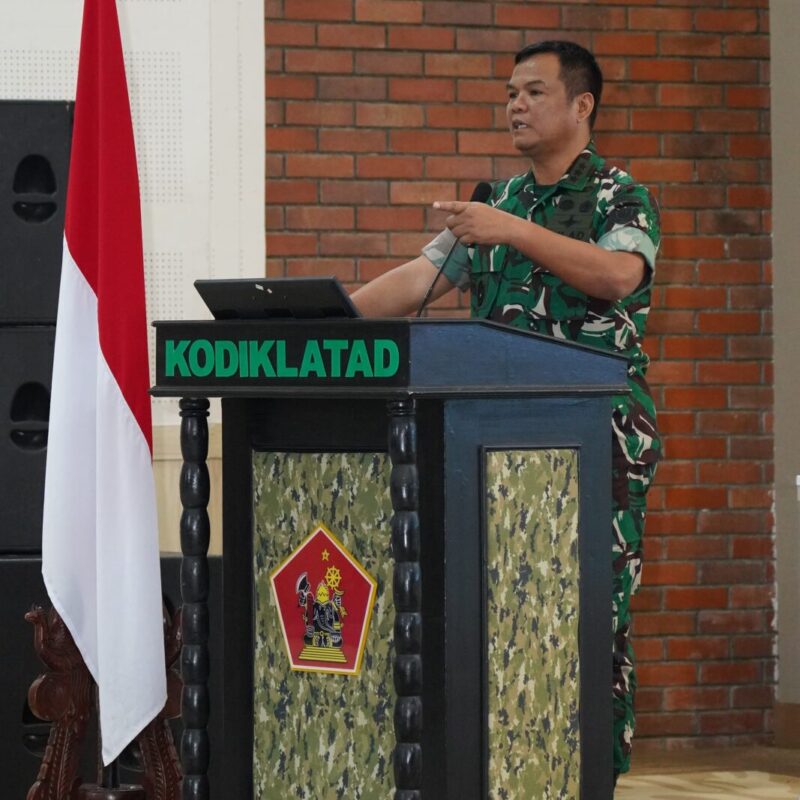 Banner Netralitas TNI AD pada Pemilu 2024