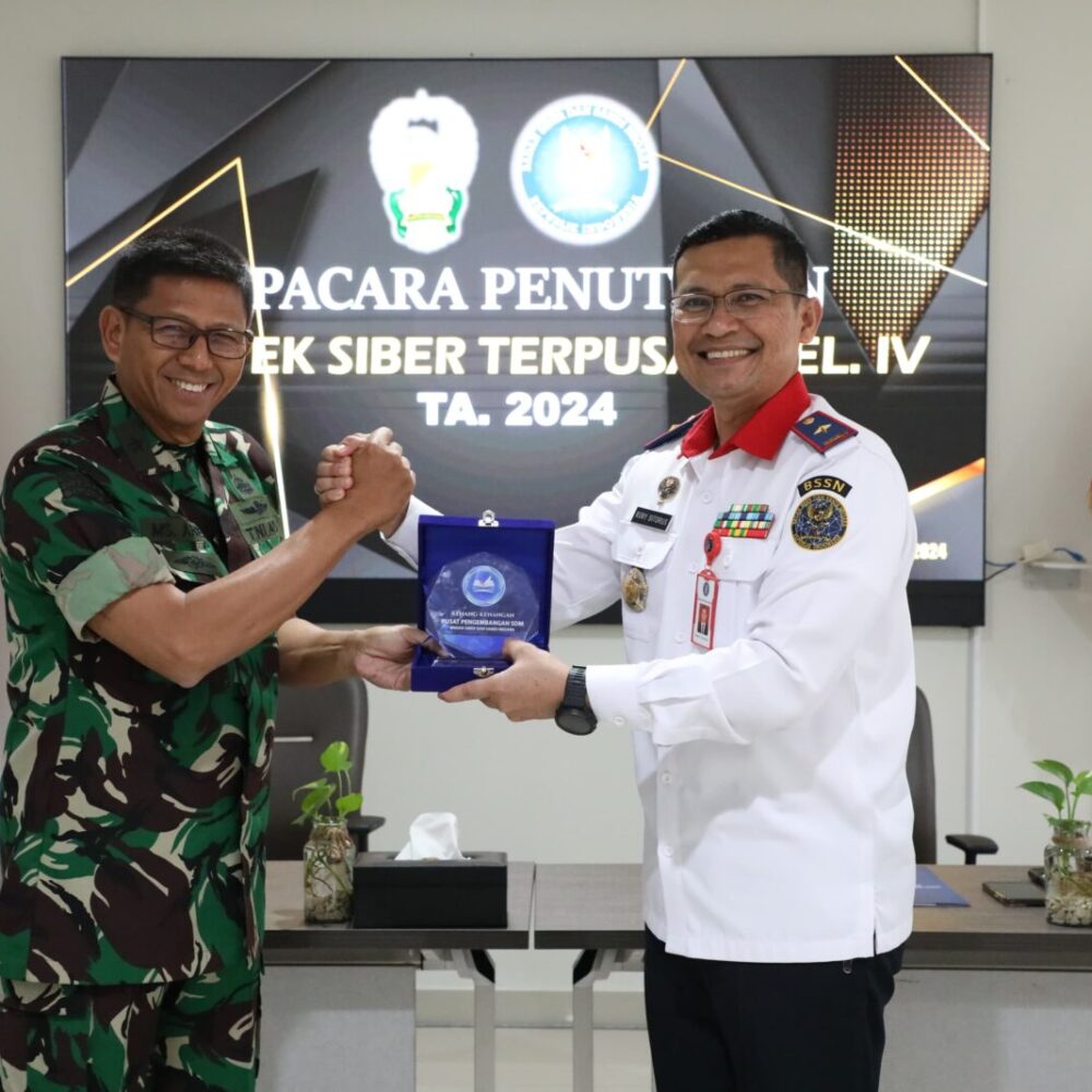 Banner Netralitas TNI AD pada Pemilu 2024