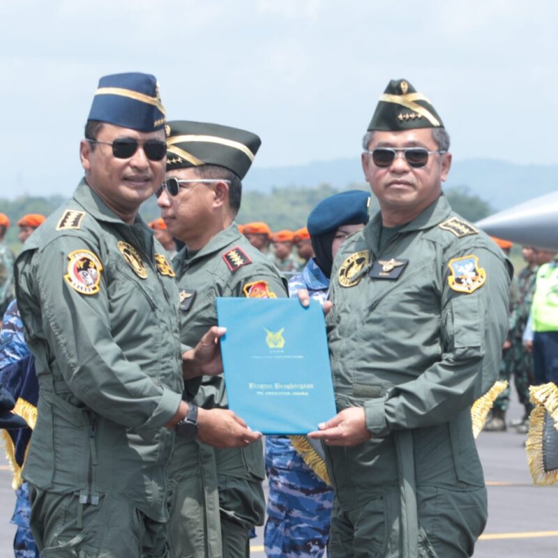 Banner Netralitas TNI AD pada Pemilu 2024