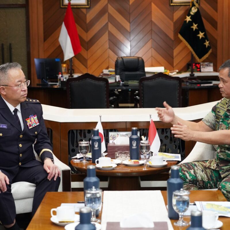 Pedoman Penggunaan Seragam PDH, PDL, dan PDL Khas Matra Darat